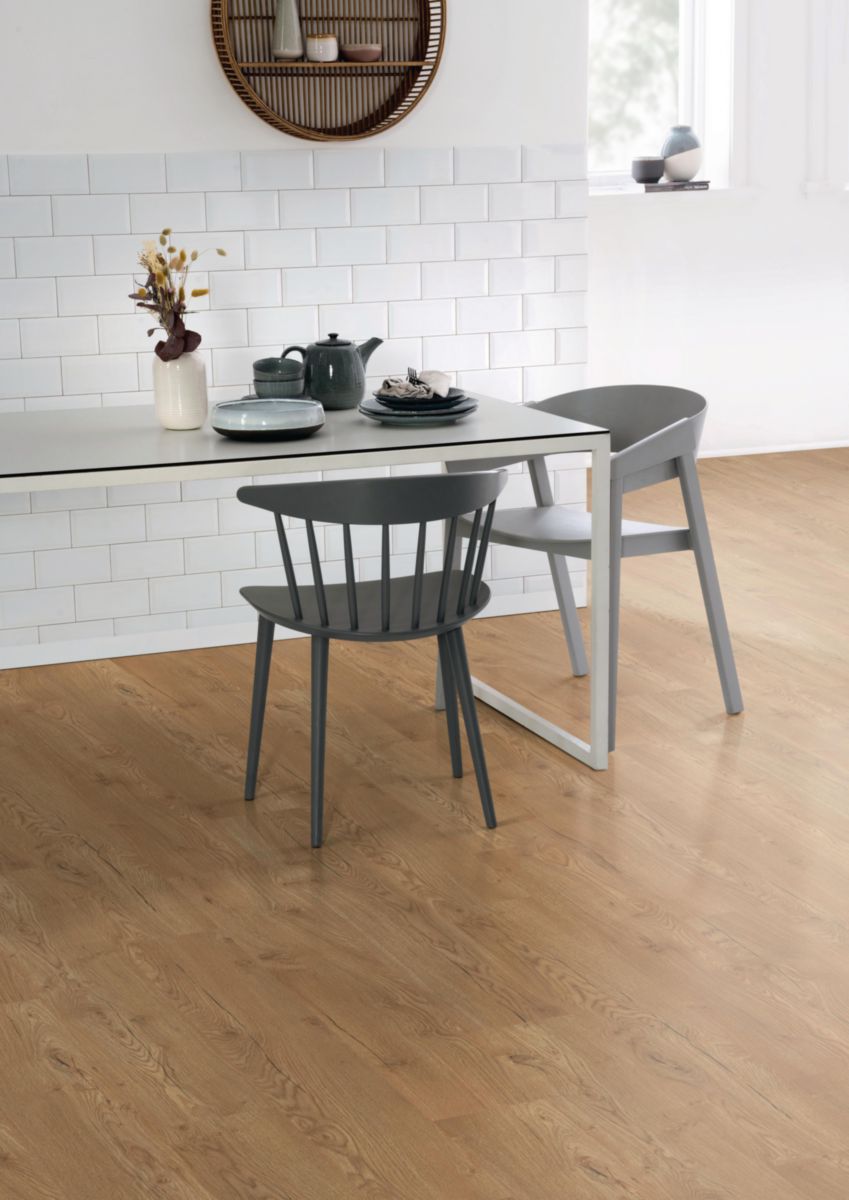 Sol stratifié 8/32 Classic - chêne d'Olchon miel - 8x193x1292 mm - EGGER