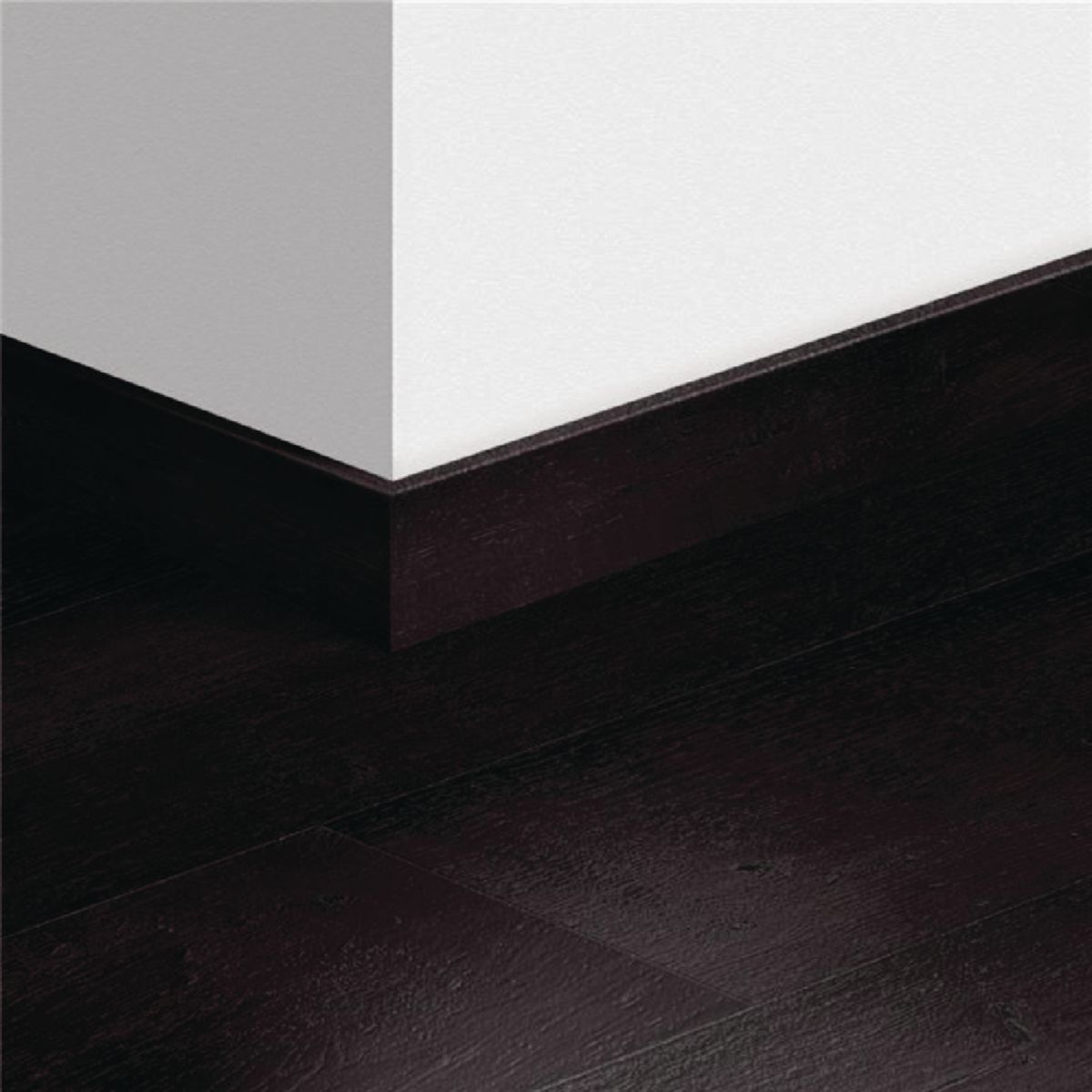 Plinthe standard pour sol stratifié - bord droit - chêne peint noir ...