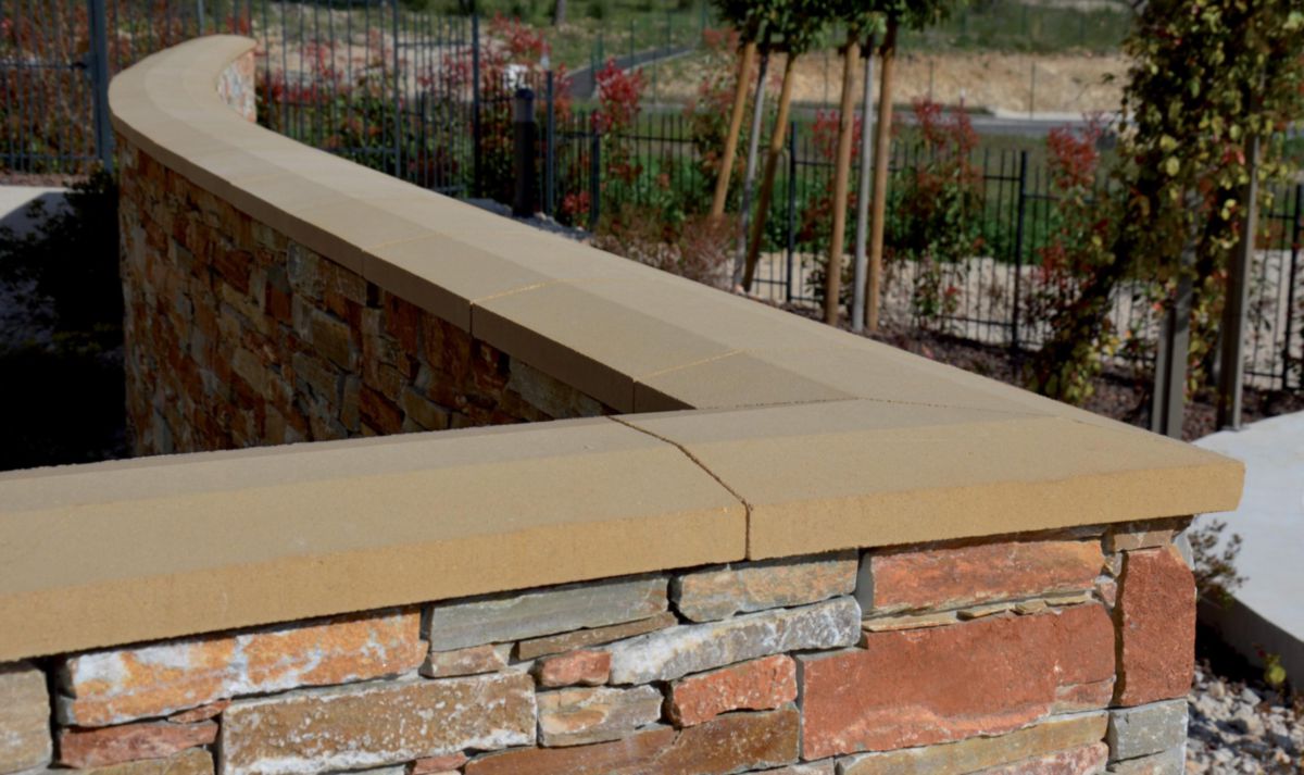 Chaperon de mur 2 pentes Optipose spécial platine - ton pierre ...